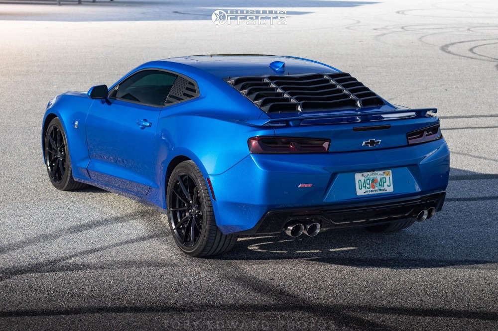 2017 Chevrolet Camaro with 20x9 35 Niche Sector and 245/35R20 Goodyear ...