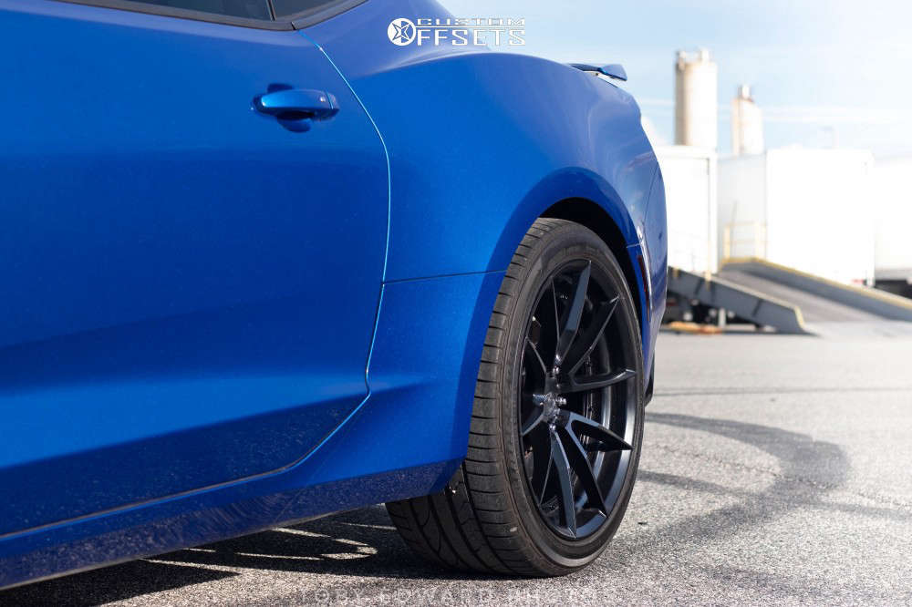 2017 Chevrolet Camaro with 20x9 35 Niche Sector and 245/35R20 Goodyear ...
