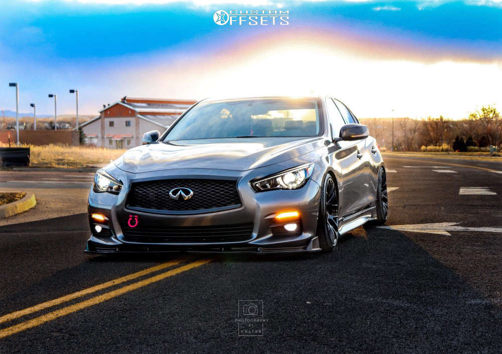 2014 INFINITI Q50 with 18x9.5 40 ESR Sr12 and 245/35R18 Lexani and ...