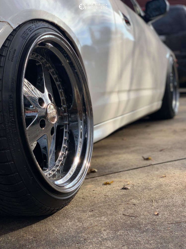 2004 Acura RSX with 18x9.5 35 ESR SR04 and 225/25R18 Sumitomo Htr Z and ...