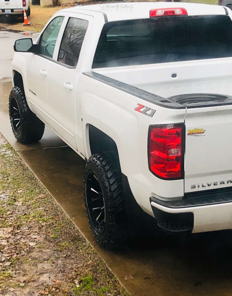 2018 Chevrolet Silverado 1500 with 20x12 -44 Dropstars 654BM and 33/12 ...