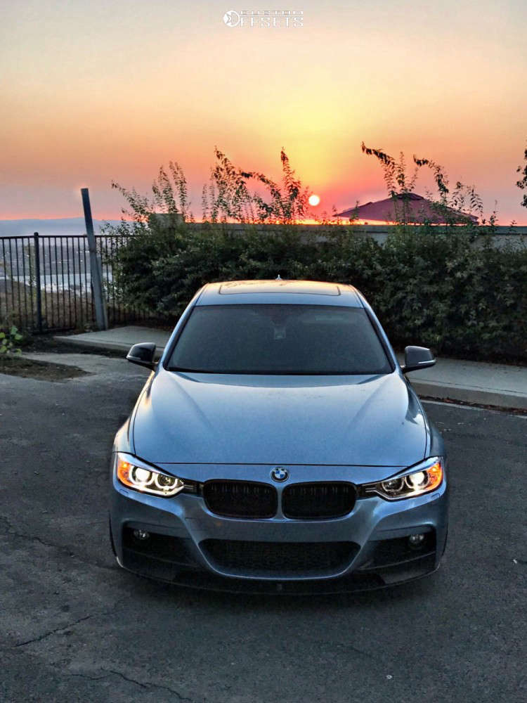 2012 BMW 328i with 19x8.5 35 Alufelgen SF-71 and 235/35R19 Continental ...