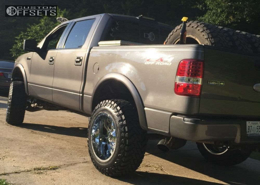 2006 Ford F-150 with 20x12 -44 TIS 535C and 35/12.5R20 Atturo Trail ...