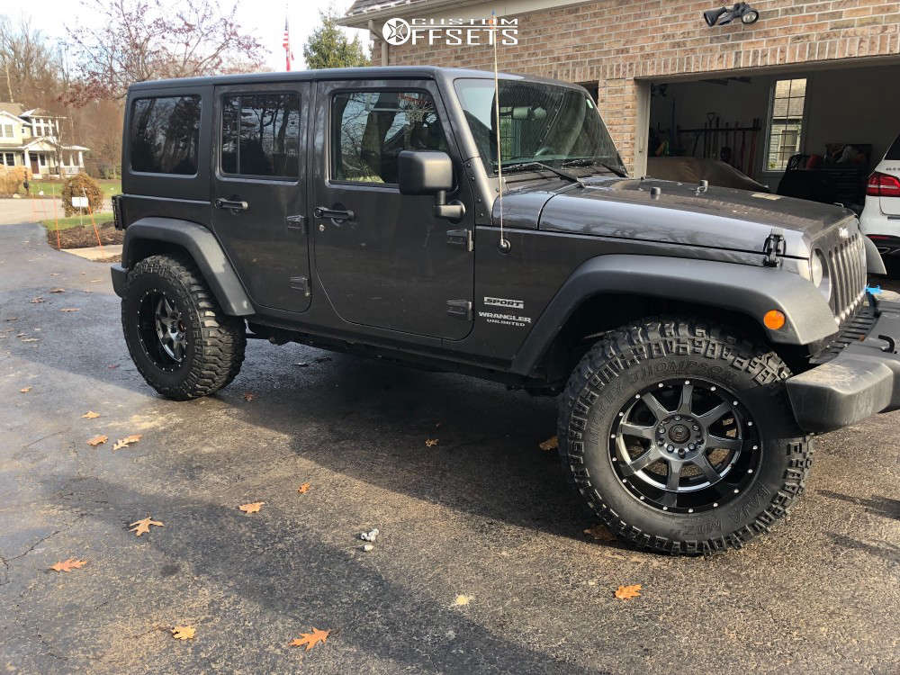 2017 Jeep Wrangler JK with 18x10 -24 Moto Metal Mo970 and 35/12.5R18 ...