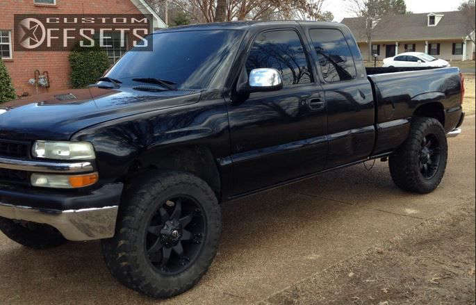 2000 Chevrolet Silverado 1500 with 20x9 20 Fuel Octane and 35/12.5R20 ...
