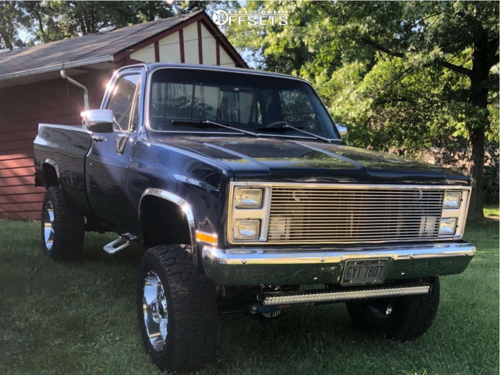 1984 Chevrolet K20 with 20x12 -44 XD Riot and 35/12.5R20 Dick Cepek Fun ...