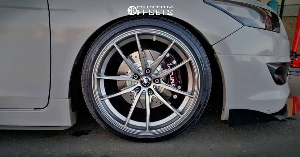 2009 Honda Accord with 19x9.5 25 Konig Oversteer and 245/35R19 Lexani Lx-twenty and Air ...