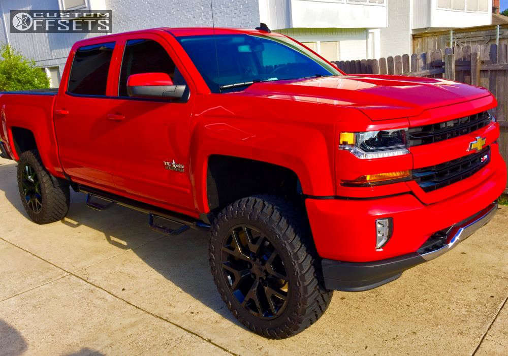 2016 Chevrolet Silverado 1500 with 22x9 27 OE Performance 150 and 35/12 ...