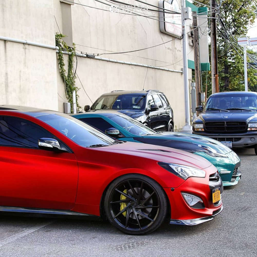 2013 Hyundai Genesis Coupe with 20x10.5 35 Niche Invert and 255/30R20 ...