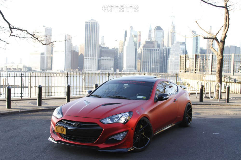 2013 Hyundai Genesis Coupe with 20x10.5 35 Niche Invert and 255/30R20 ...