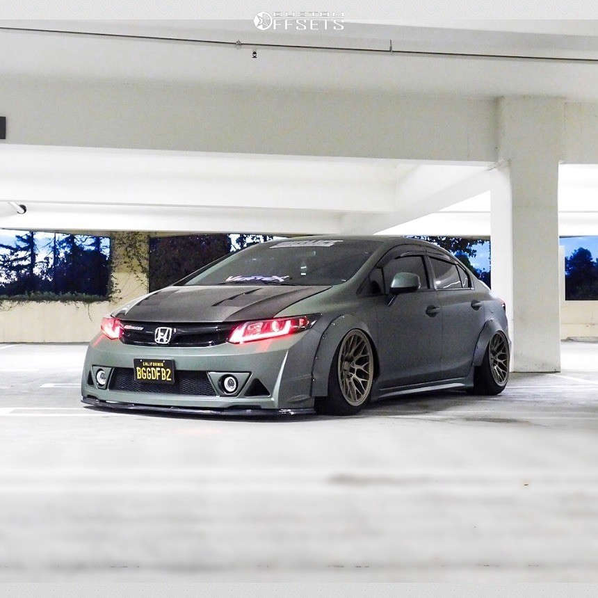 2013 Honda Civic with 18x11 22 ESM Esm-ff1 and 255/30R18 Lexani and Air ...