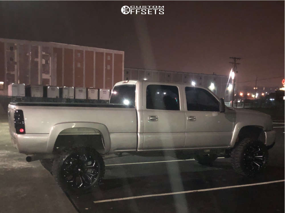 2007 Chevrolet Silverado 2500 HD Classic Wheel Offset Super Aggressive ...