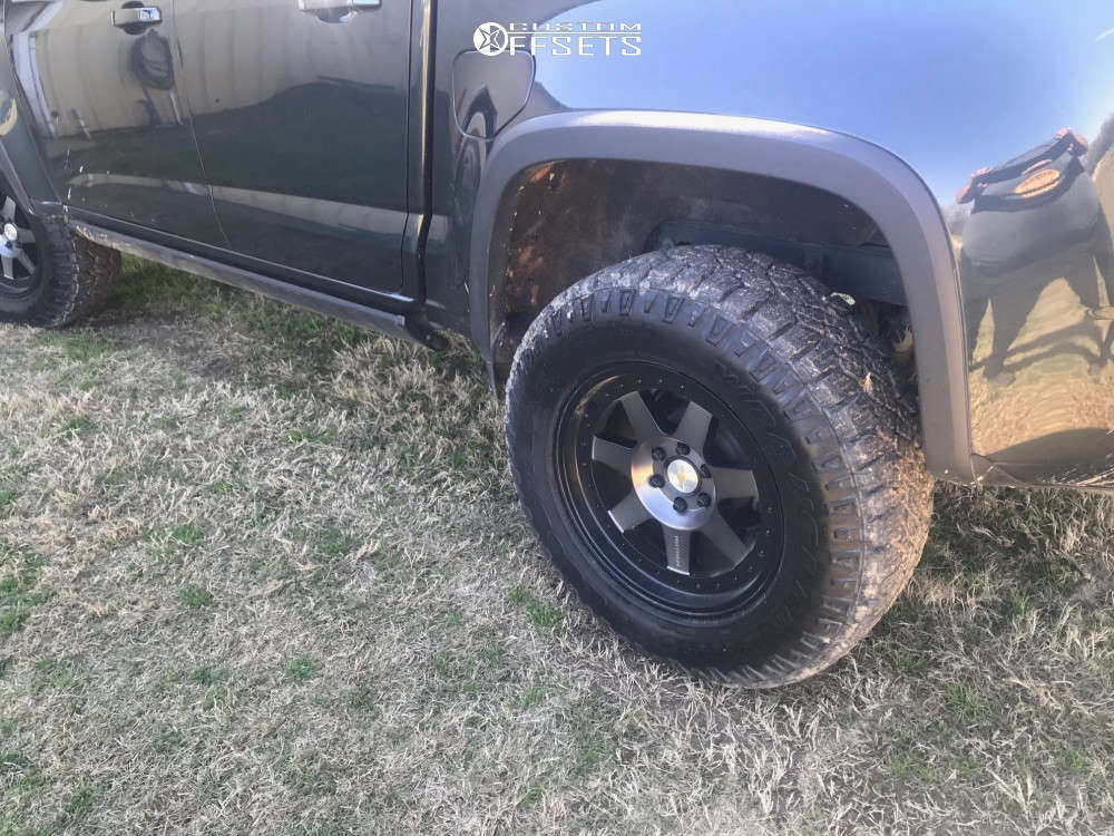 2017 Chevrolet Colorado with 18x9 -6 Mayhem Prodigy and 275/65R18 ...