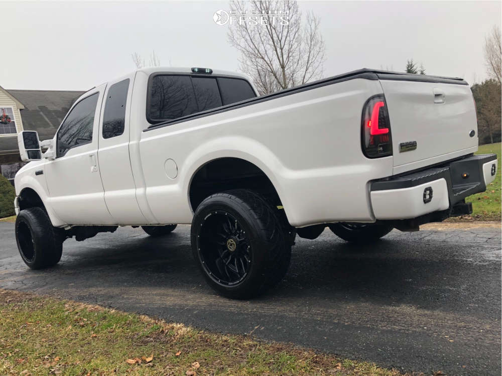 2006 Ford F-250 Super Duty with 20x12 -44 Anthem Off-Road Equalizer and ...