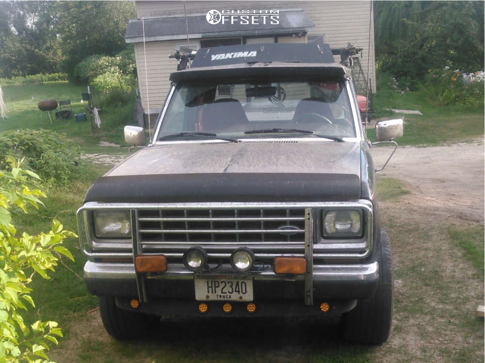 1987 Ford Ranger with 18x9 -12 Anthem Off-Road Defender and 255/55R18 ...