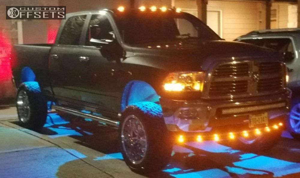 2015 Ram 2500 with 22x11 -24 Fuel 530 and 35/12.5R22 Fuel Mud Gripper ...