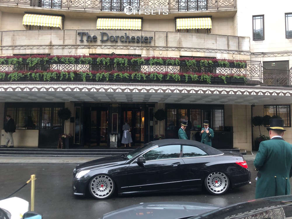 2012 Mercedes-Benz E300 with 19x8.5 35 Rotiform Ccv and 225/35R19 ...