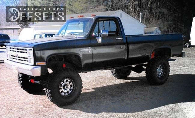 1987 Chevrolet V20 with 16x9 0 XD Hoss and 36/13.5R16 Super Swamper ...