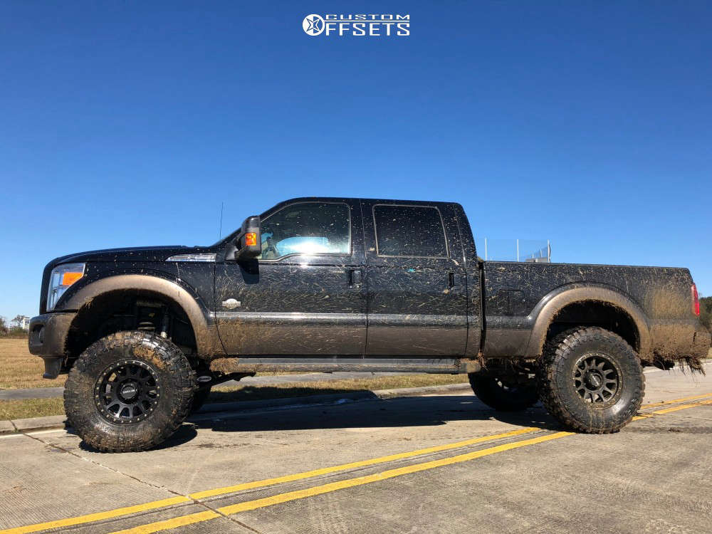 2016 Ford F-250 Super Duty with 18x9 -12 Method Nv and 38/13.5R18 Toyo ...