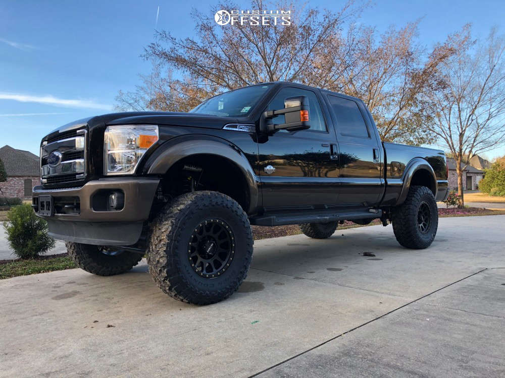 2016 Ford F-250 Super Duty with 18x9 -12 Method Nv and 38/13.5R18 Toyo ...