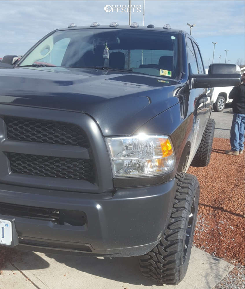 2018 Ram 2500 with 20x10 -25 Dropstars 654mb and 35/12.5R20 Toyo Tires ...