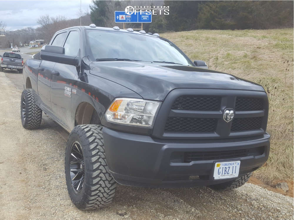 2018 Ram 2500 with 20x10 -25 Dropstars 654mb and 35/12.5R20 Toyo Tires ...
