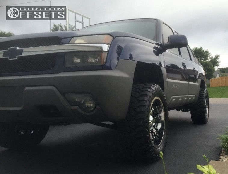 2002 Chevrolet Avalanche with 20x10 -12 Fuel Nutz and 305/55R20 ...