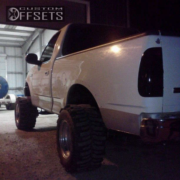 1997 Ford F-150 with 15x12 -114.3 Weld Racing Scorpio and 31/12.5R15 ...