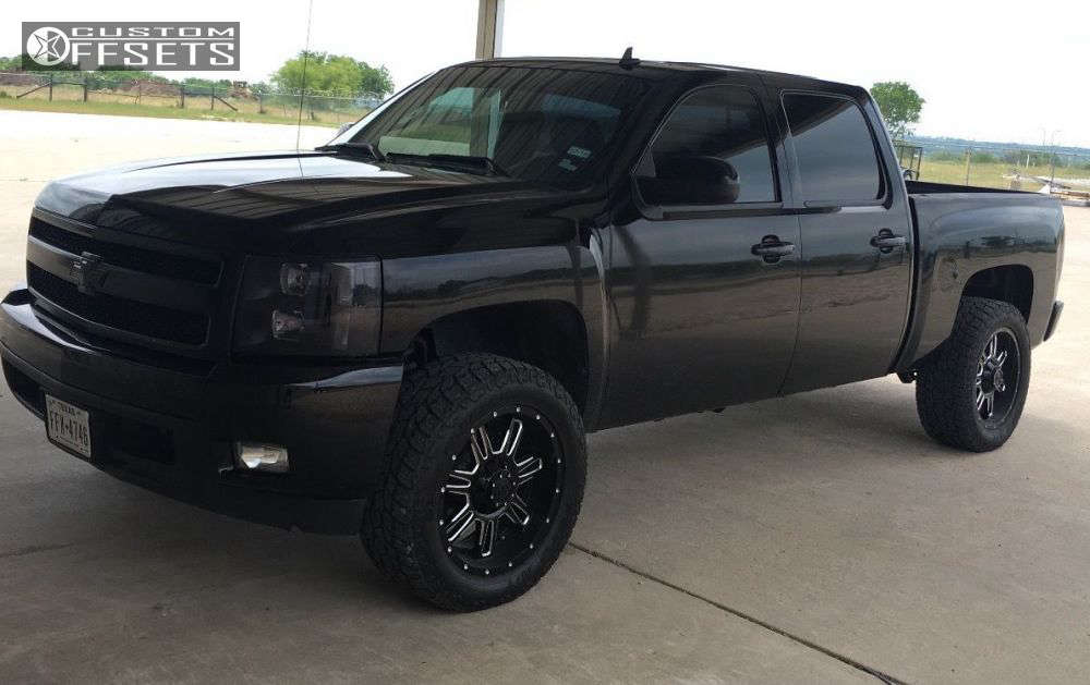 2008 Chevrolet Silverado 1500 with 20x9 0 Gear Off-Road Dominator and ...
