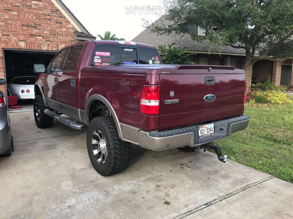 2004 Ford F-150 with 18x9 Raceline Raptor and 35/12.5R18 Nitto Trail ...