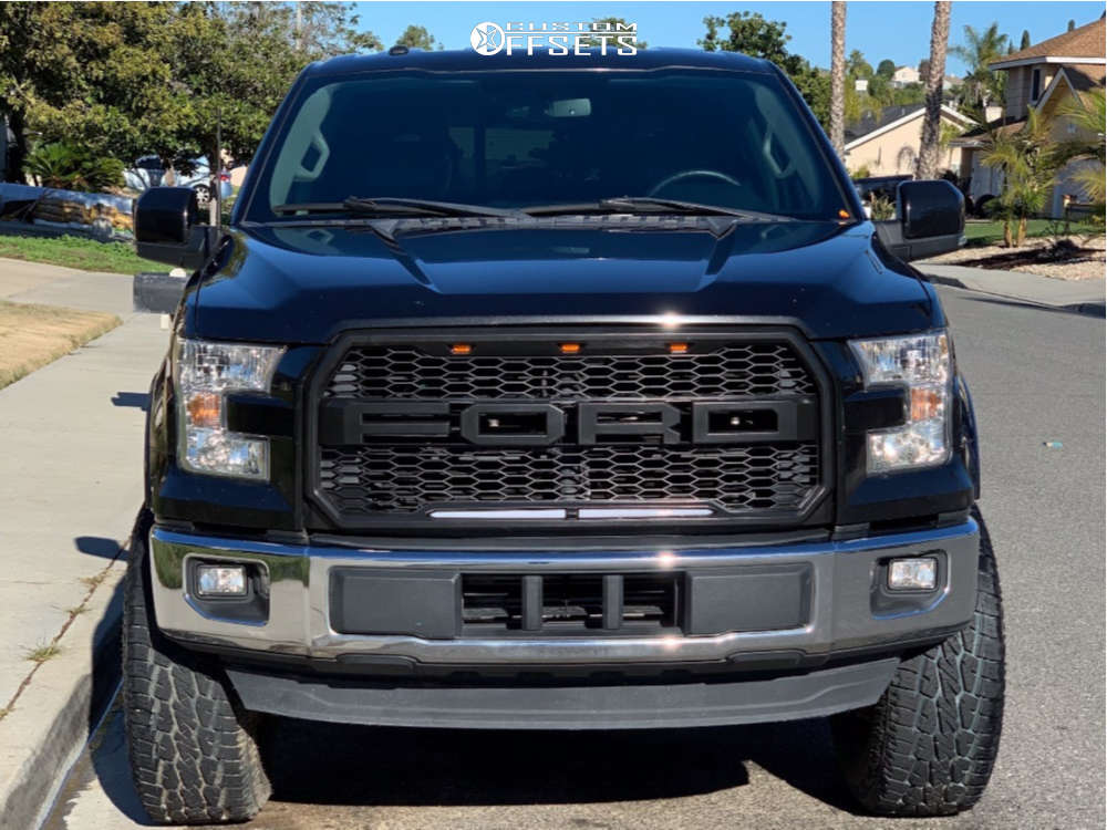 2015 Ford F-150 with 20x9.5 -6 Pro Comp Series 83 and 35/12.5R20 Pro ...