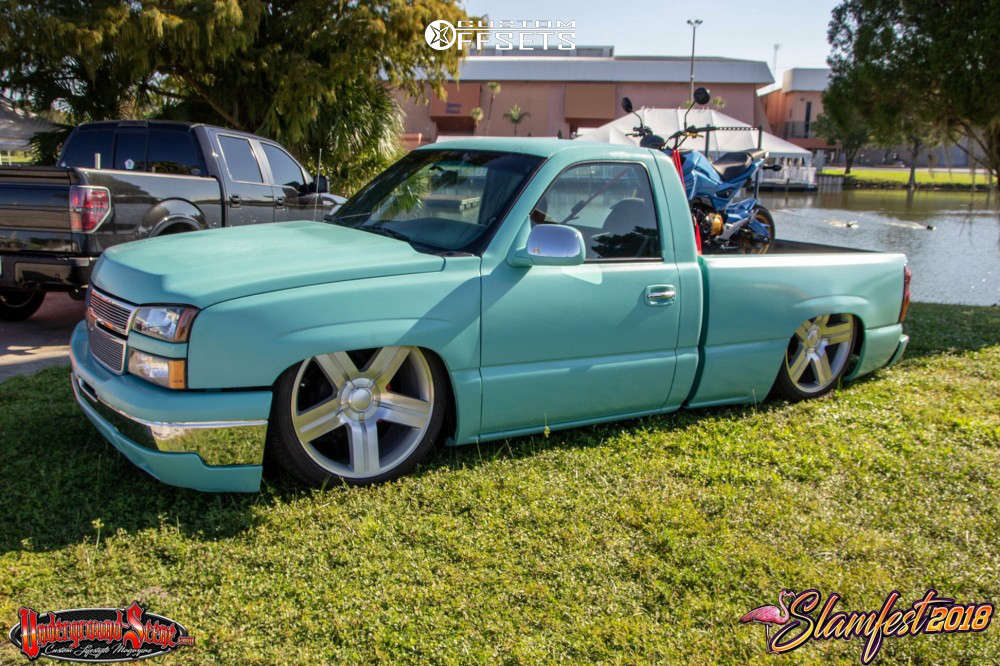 2000 GMC Sierra 1500 with 24x10 31 OE Performance 147 and 295/35R24 ...