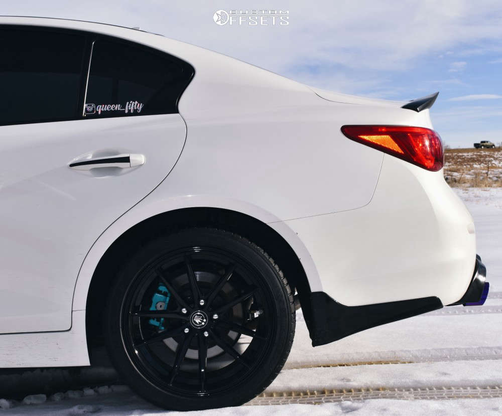 2014 INFINITI Q50 with 18x9 35 Konig Oversteer and 245/40R18 Michelin ...