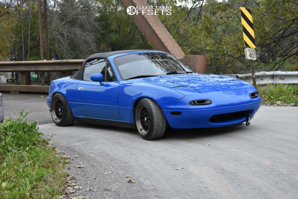 1990 Mazda MX-5 Miata with 15x8 25 AVID1 AV12 and 195/45R15 Toyo Tires ...