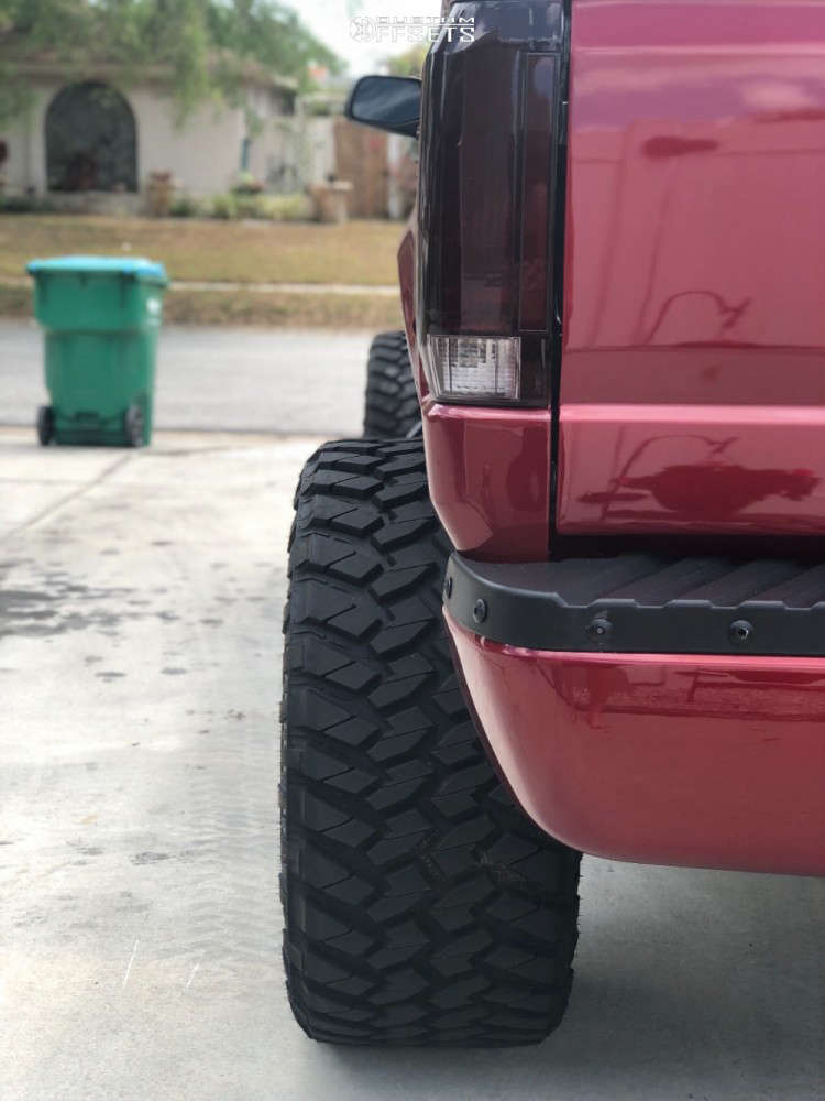 1997 Ford F-250 with 22x14 -76 Hostile Alpha and 375/45R22 Nitto Trail ...