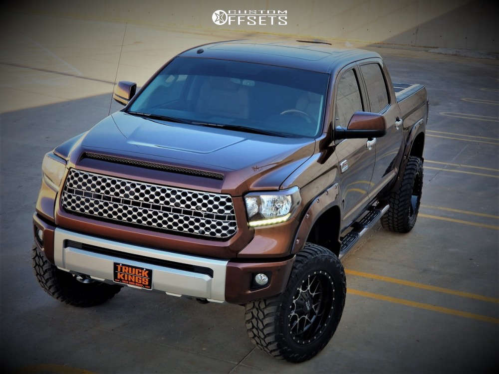 2014 Toyota Tundra with 20x9 0 Moto Metal Mo986 and 35/12.5R20 AMP Mud ...