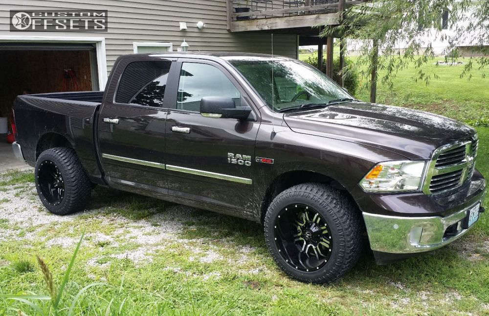 2016 Ram 1500 with 20x12 -44 TIS 535MB and 33/12.5R20 Atturo Trail ...