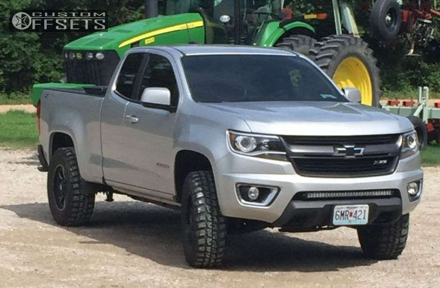 2015 Chevrolet Colorado with 17x8 0 Moto Metal MO970 and 265/70R17 ...