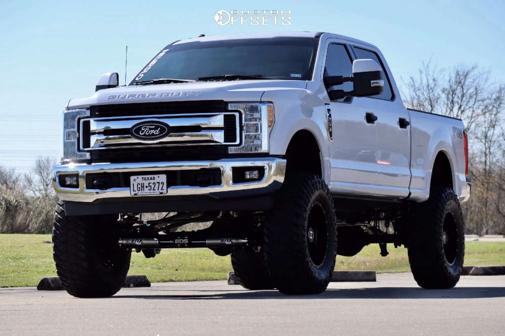 Maxxis Razr MT 40x13.50R20LT | TL00445100 | Custom Offsets