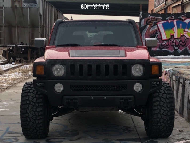 2007 HUMMER H3 with 22x14 -76 Moto Metal Mo984 and 325/50R22 Cooper ...