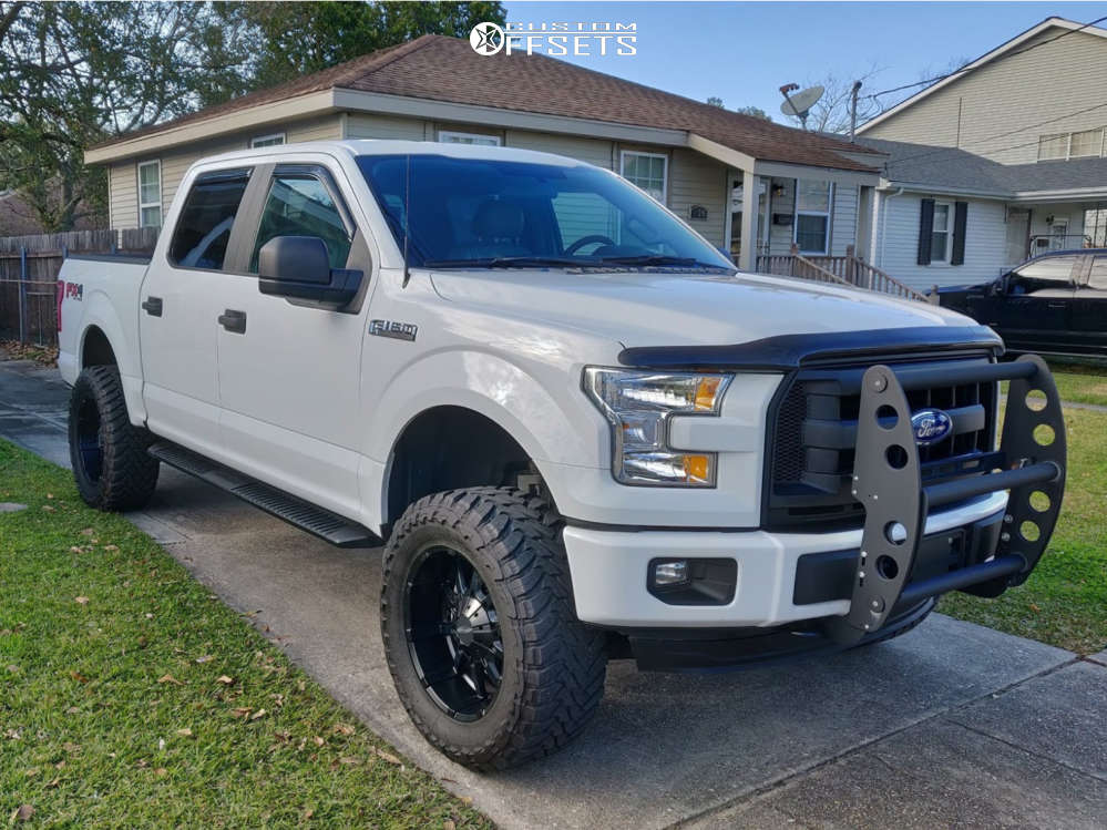 2015 Ford F-150 with 20x9 -12 Pro Comp Series 50 and 35/12.5R20 Toyo ...