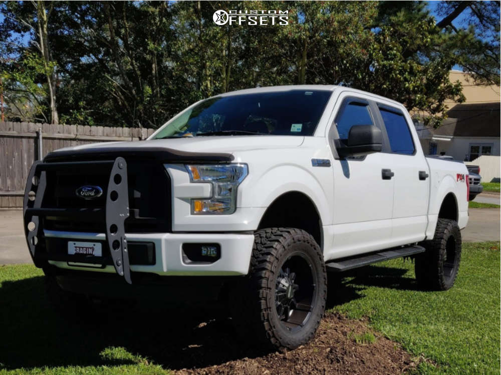 2015 Ford F-150 with 20x9 -12 Pro Comp Series 50 and 35/12.5R20 Toyo ...