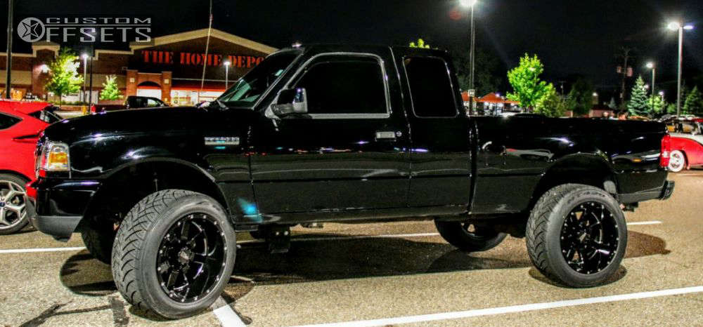 2006 Ford Ranger with 20x12 -44 Moto Metal MO962 and 305/50R20 Nitto ...