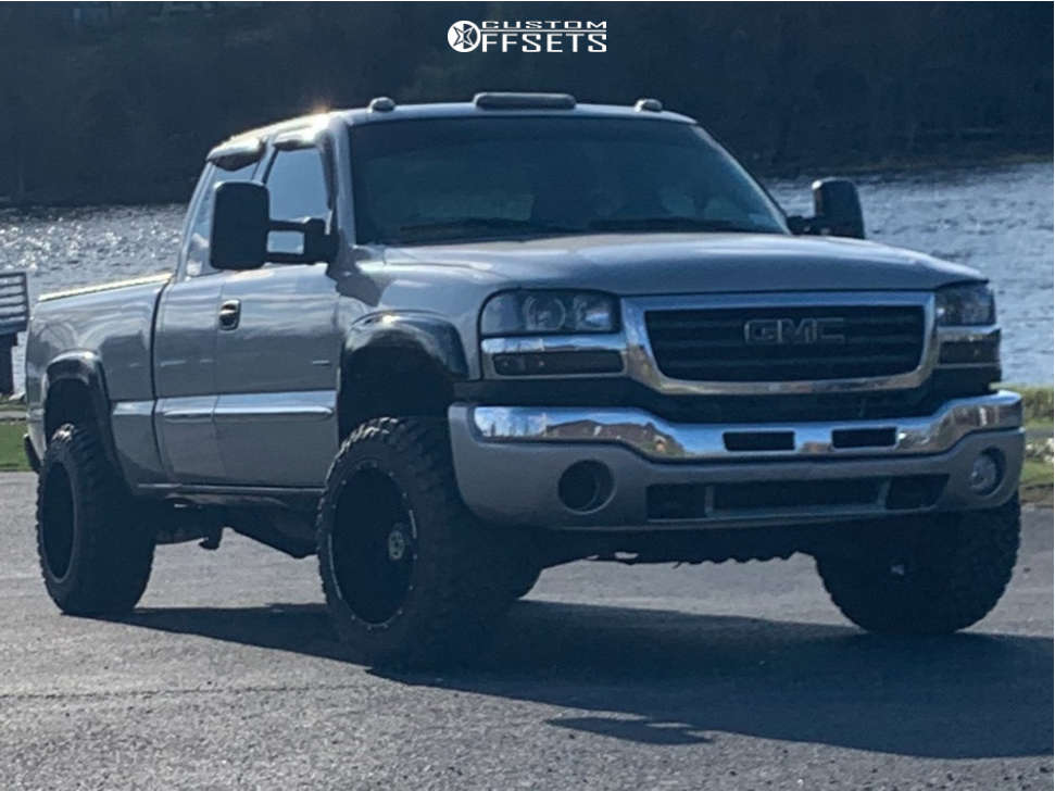 2006 GMC Sierra 2500 HD with 20x12 -44 Anthem Off-Road Enforcer and 33/ ...
