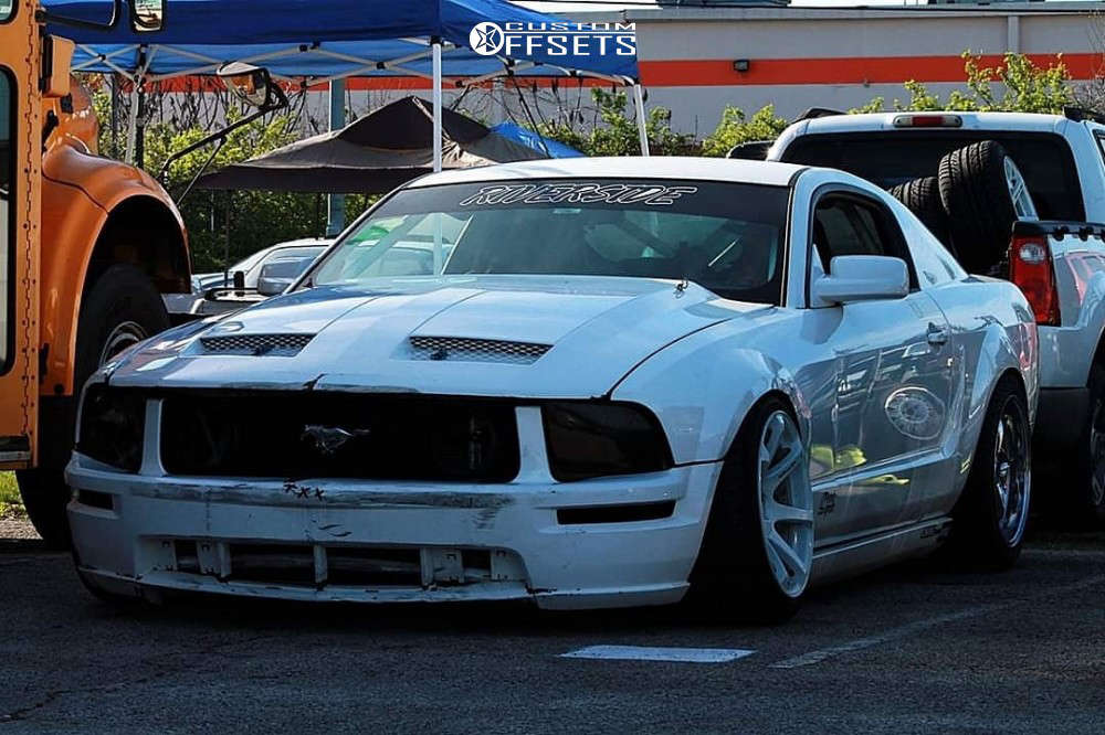 2005 Ford Mustang with 18x10 22 Cosmis Racing Mr7 and 245/40R18 ...