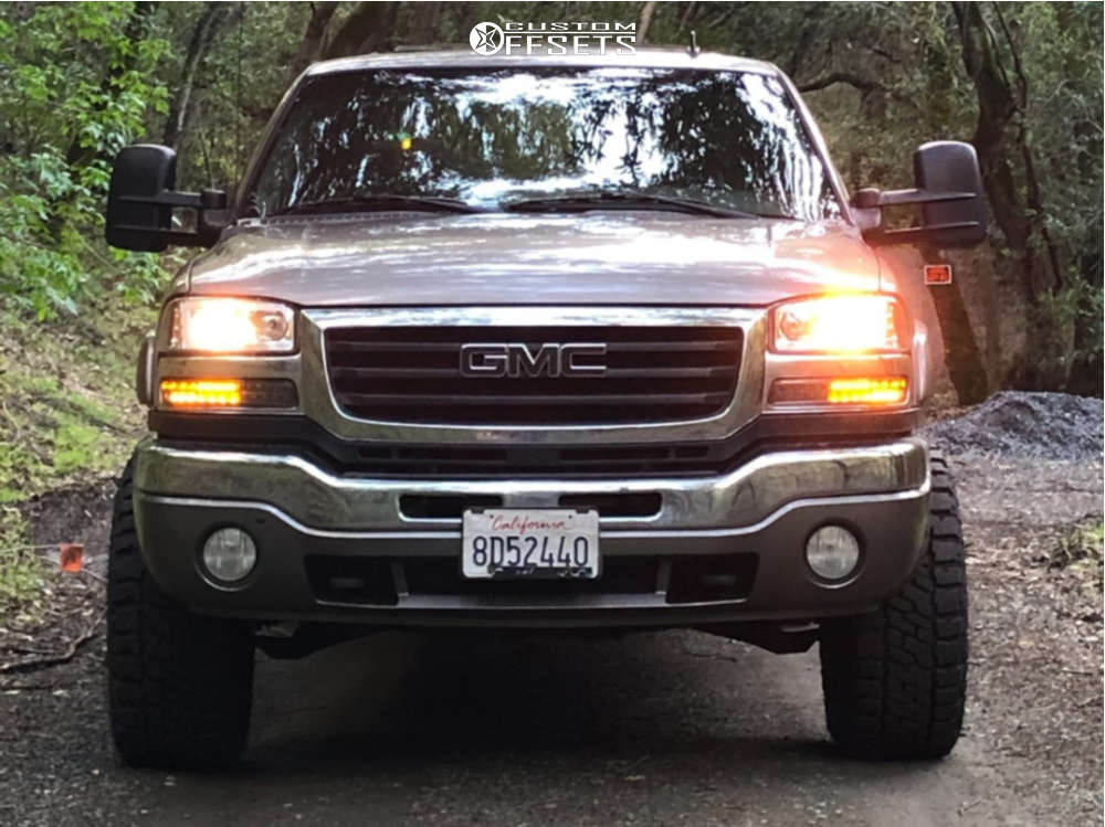 2006 GMC Sierra 2500 HD with 17x9 -12 American Racing Atlas and 305 ...