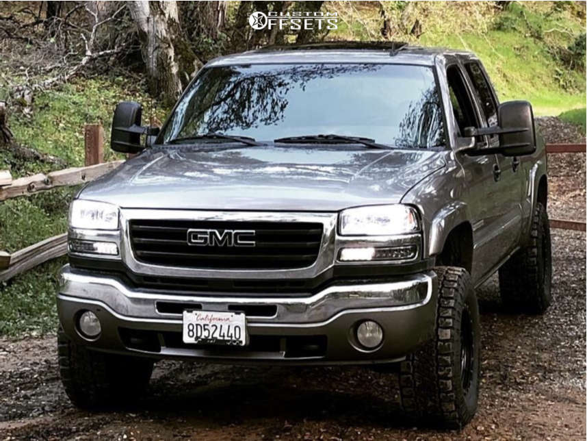 2006 GMC Sierra 2500 HD with 17x9 -12 American Racing Atlas and 305 ...