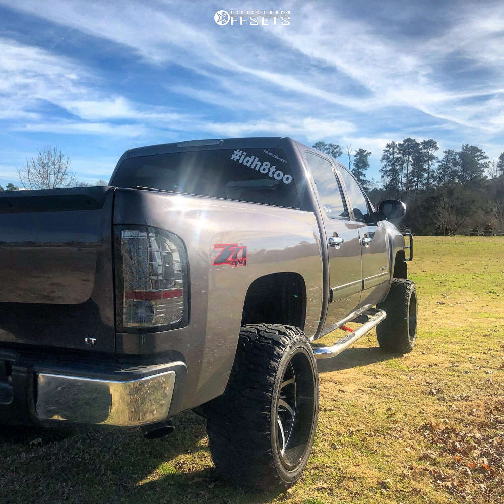 2010 Chevrolet Silverado 1500 with 22x12 -44 XD Surge and 33/12.5R22 ...