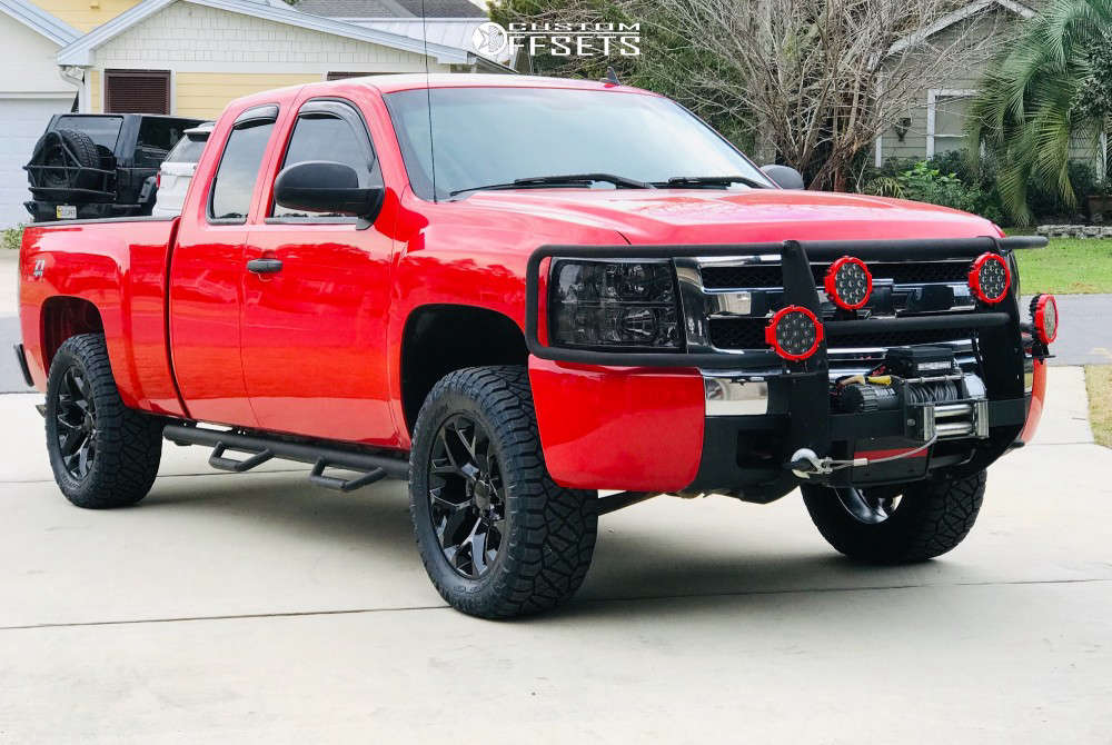 2007 Chevrolet Silverado 1500 with 20x9 27 OE Performance 169 and 305 ...