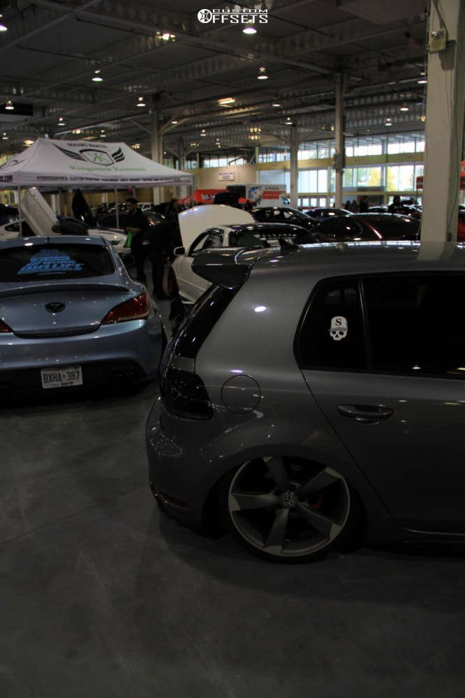 2011 Volkswagen GTI Wheel Offset Tucked Air Suspension | 610762 ...